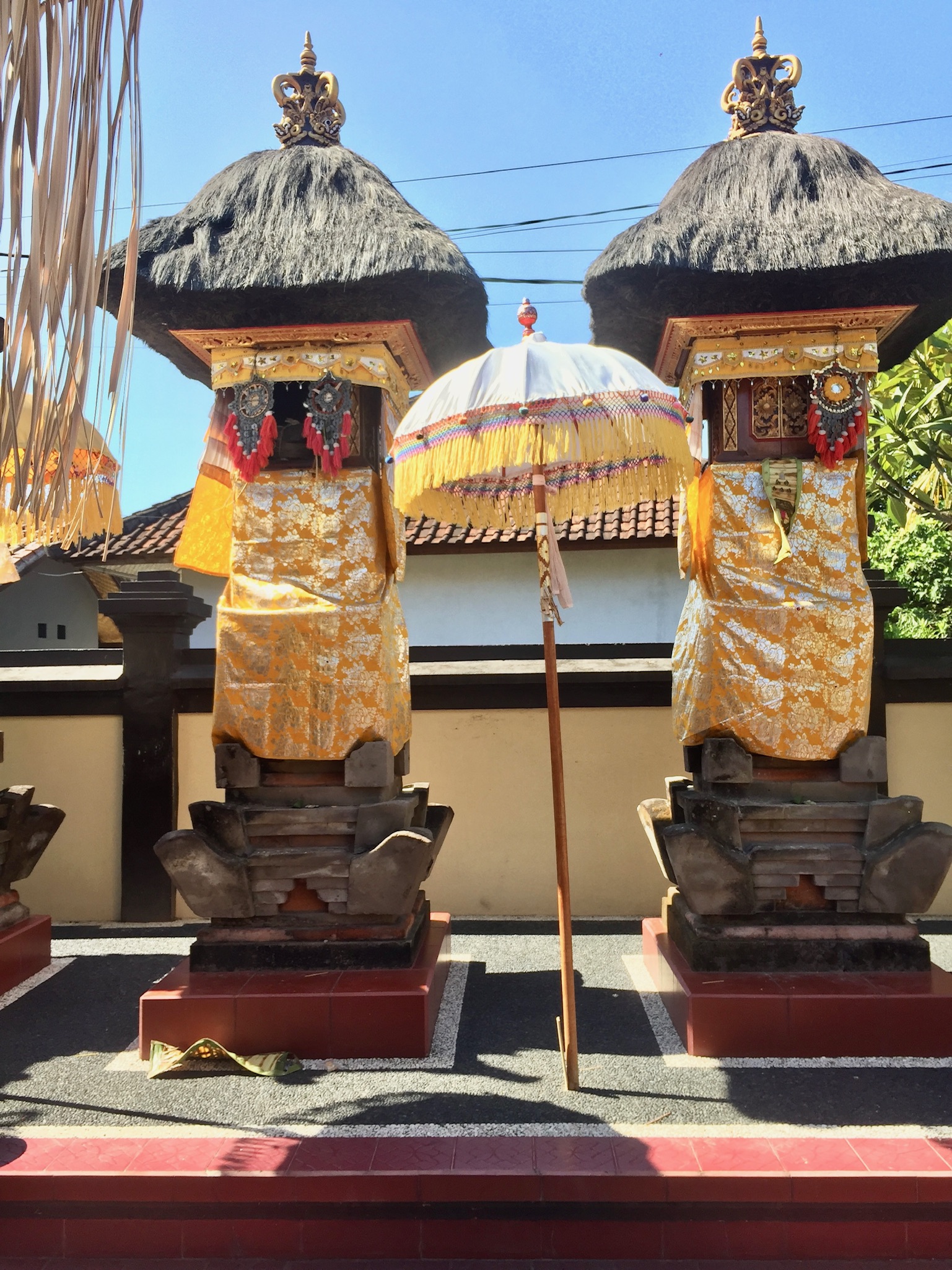 Full Moon Ceremony – Purnama – Temples, Textiles and Tribes